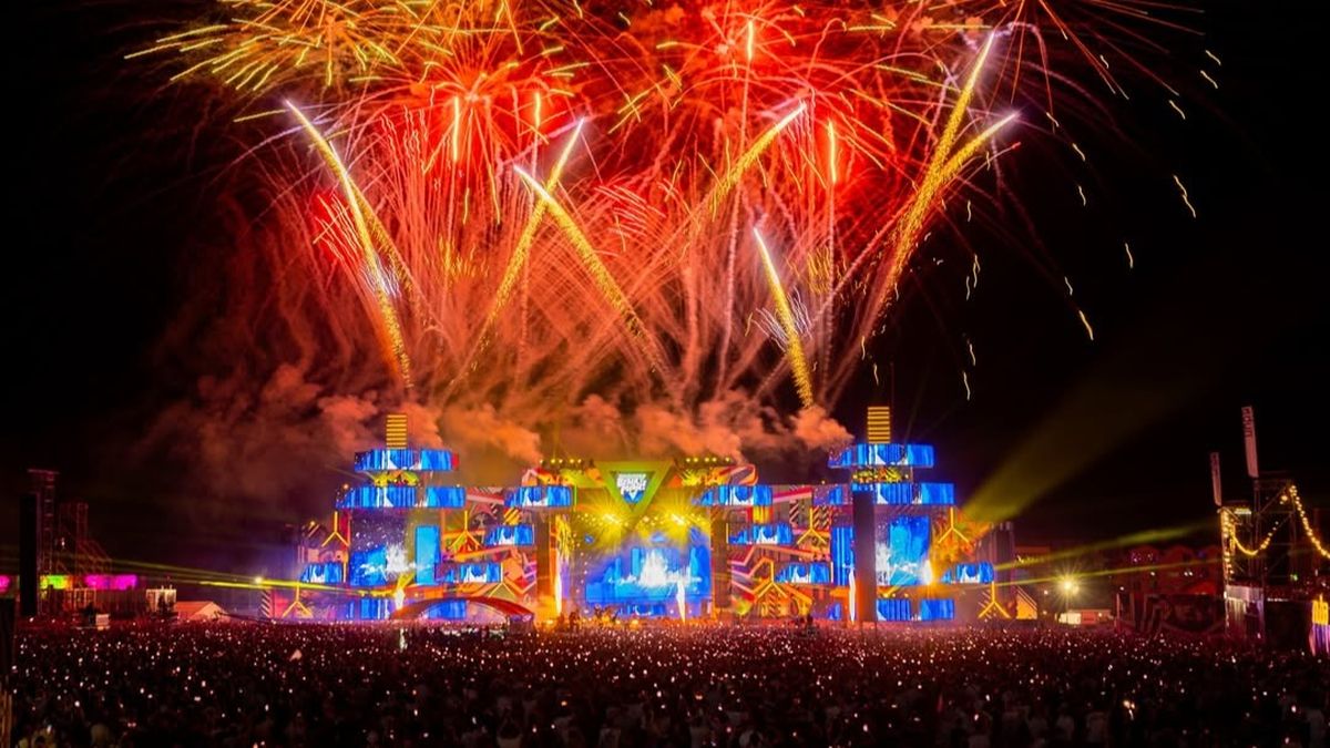 BEACH, PLEASE! 2025. Line-up-ul complet pentru sâmbătă, 12 iulie. ASAP ...