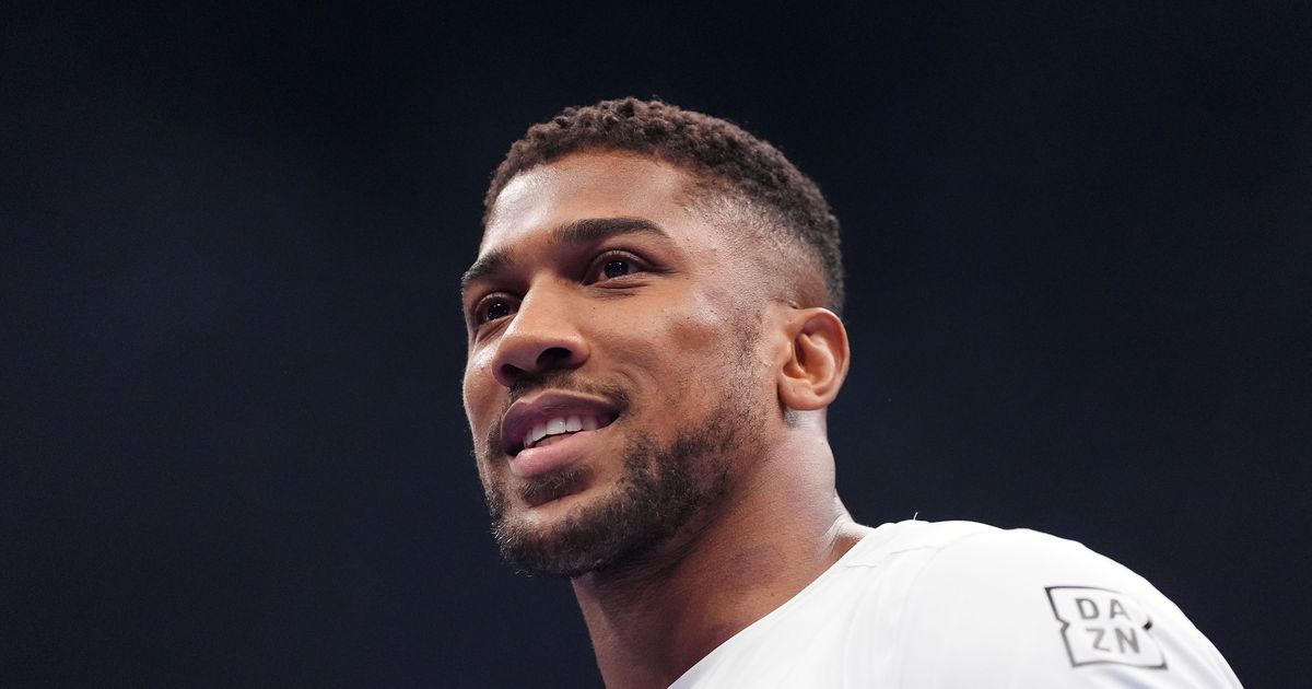 BREAKING! Campion mondial la box, ranit intr-un grav accident de masina ...